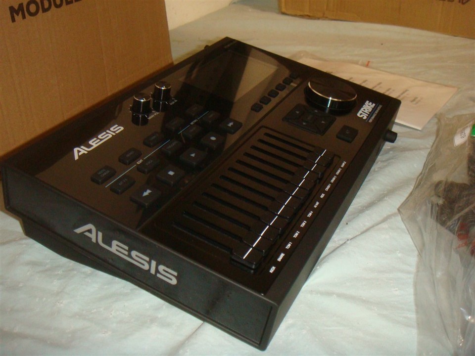 ALESIS STRIKE PRO SE DRUM MODULE WITH WIRING HARNESS, ADAPTER ...
