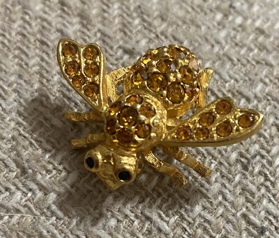 JOAN RIVERS Bee Yellow Crystal Black Eyes Goldtone Pin Brooch | eBay