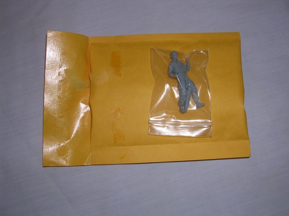 New 1/35 Panda M109A7 Paladin with bonus figure | eBay