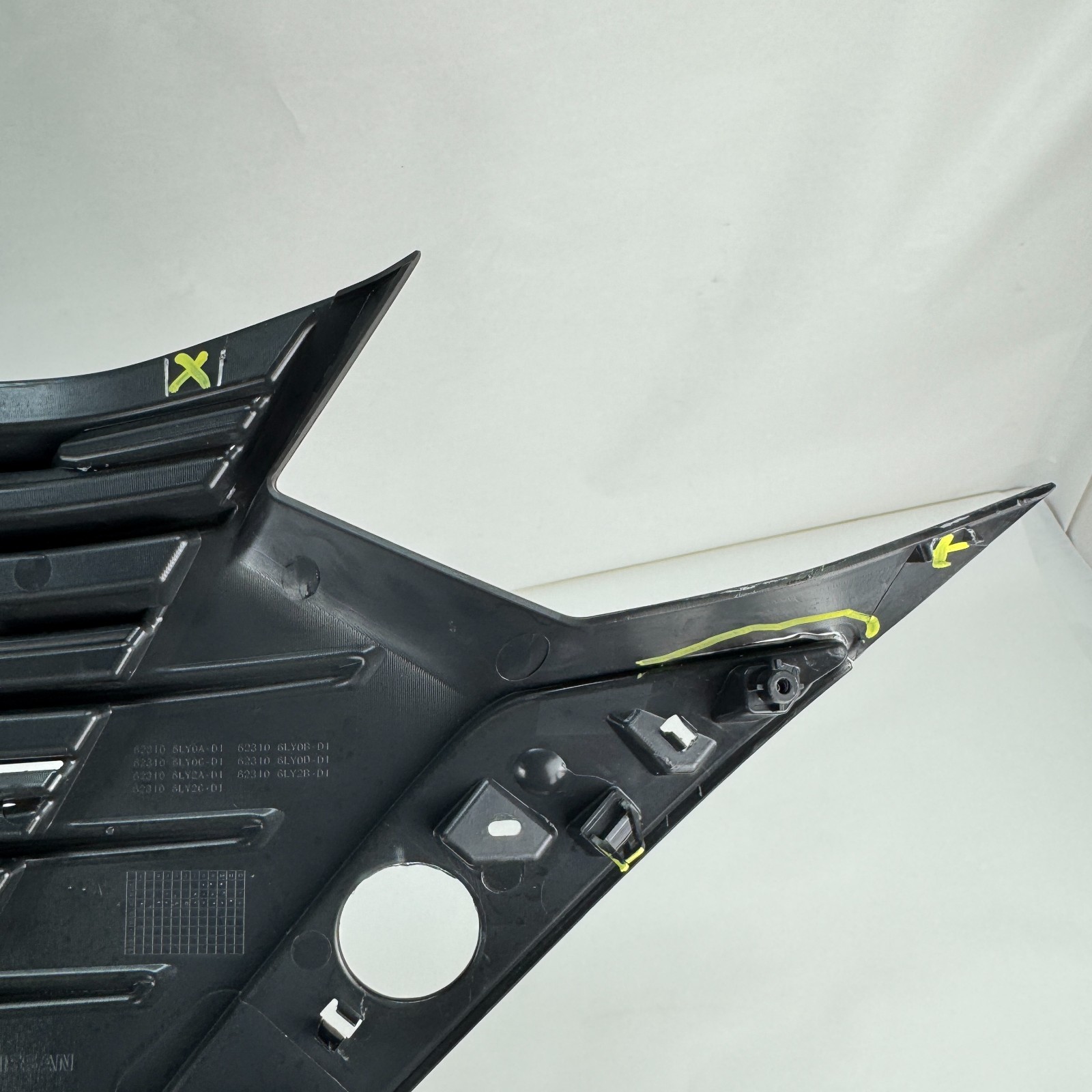 OEM 2024 2025 Nissan Sentra SR Front Upper Bumper Grille Black 62310 ...