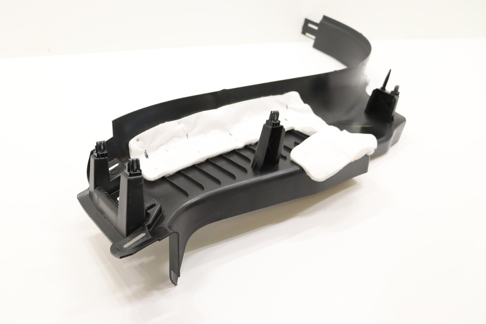 2019 - 2025 GMC SIERRA 1500 RIGHT SIDE C PILLAR LOWER TRIM COVER OEM ...