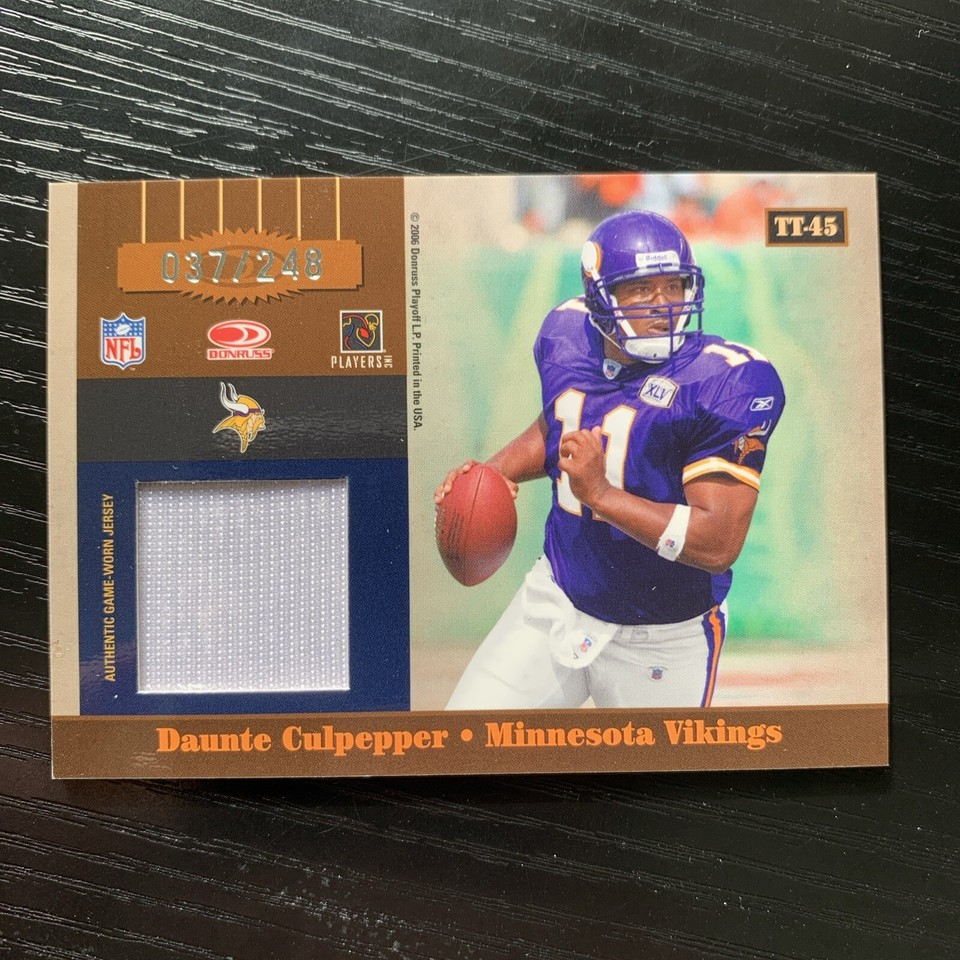 2006 Donruss Elite Throwback Threads #45 Herschel Walker Daunte ...