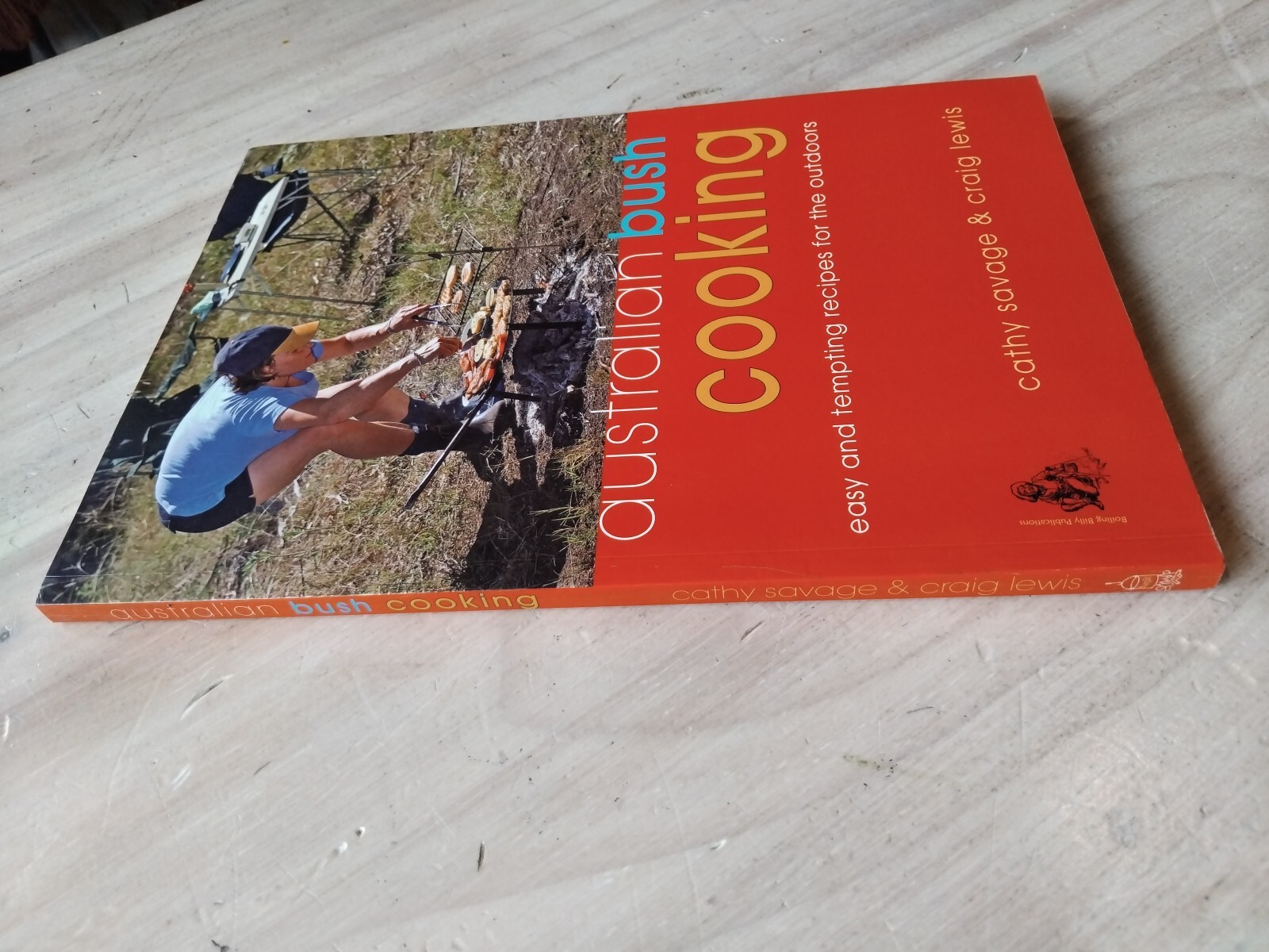 Australian Bush Cooking: Easy and Tempting Recipes for the Outdoors ...