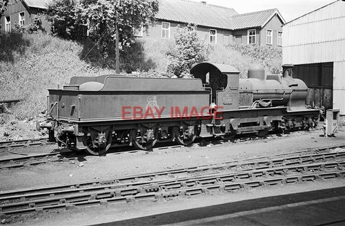 PHOTO GWR 'DUKEDOG' CLASS 9004 AT WELLINGTON STATION 1960 THE TARPAULIN ...