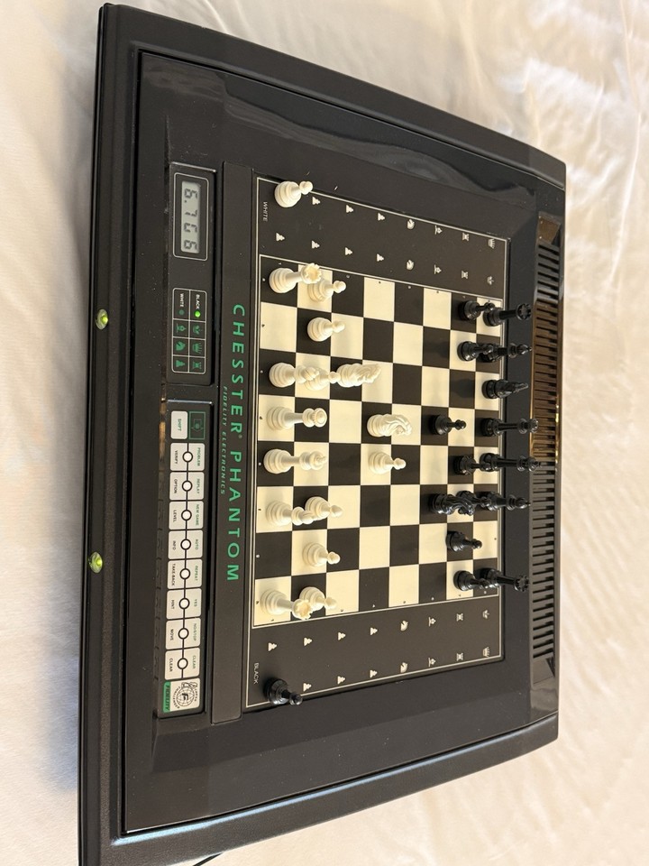 Fidelity Phantom 6126 Chesster EYEBALL | eBay