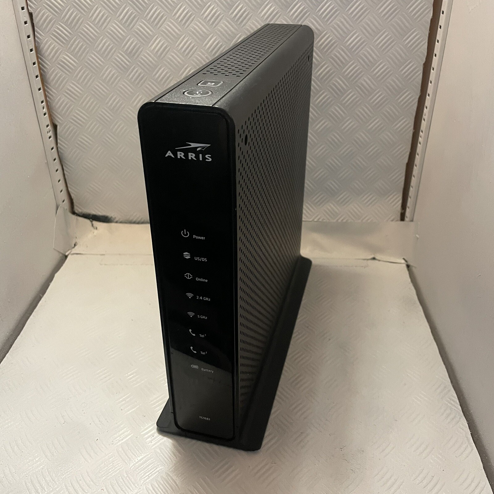 ARRIS TG1682G Wireless Modem Router - Black | eBay