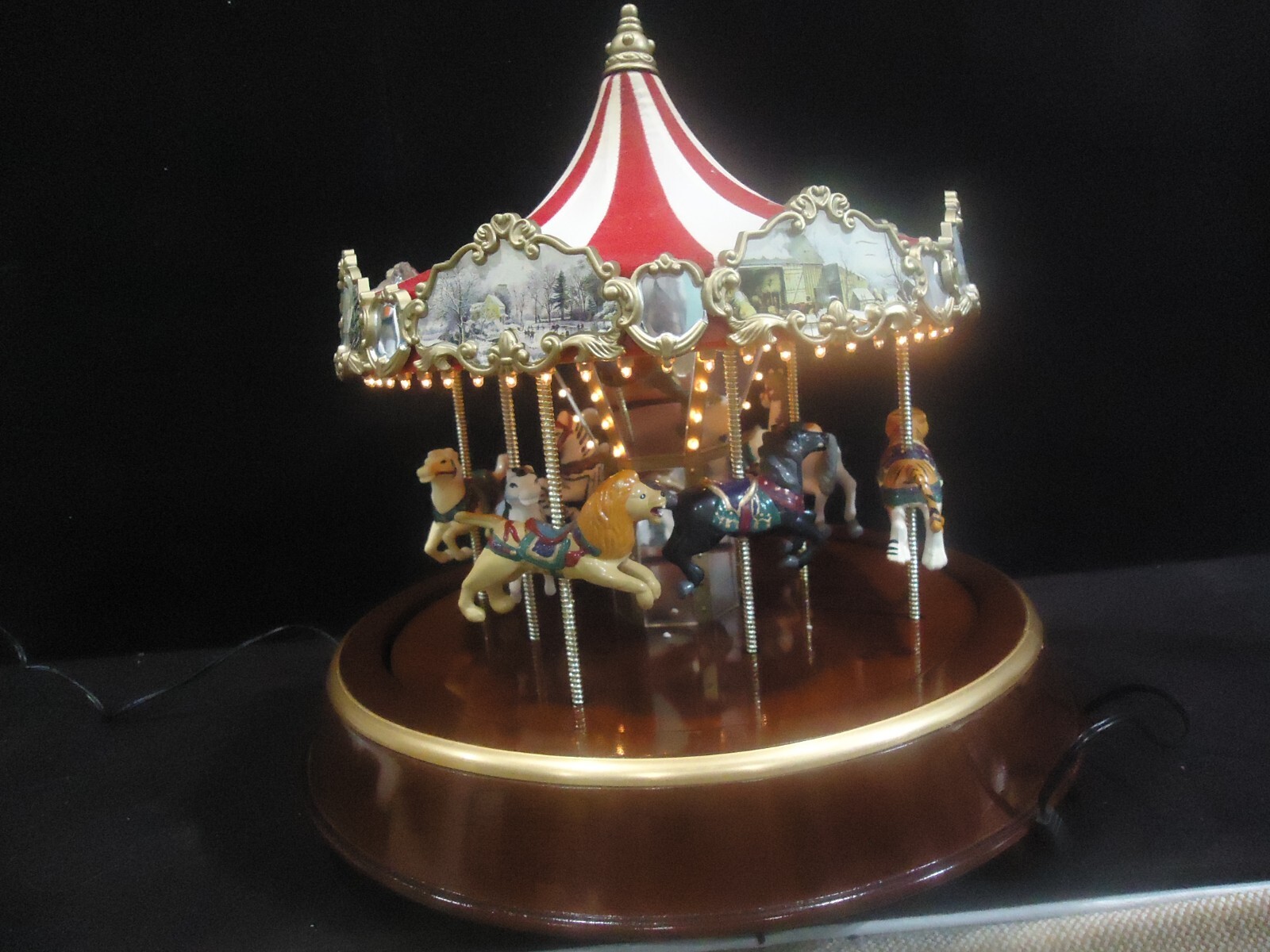 Mr Christmas Gold Label Marquee Carousel Merry Go Round Music Box Horse ...