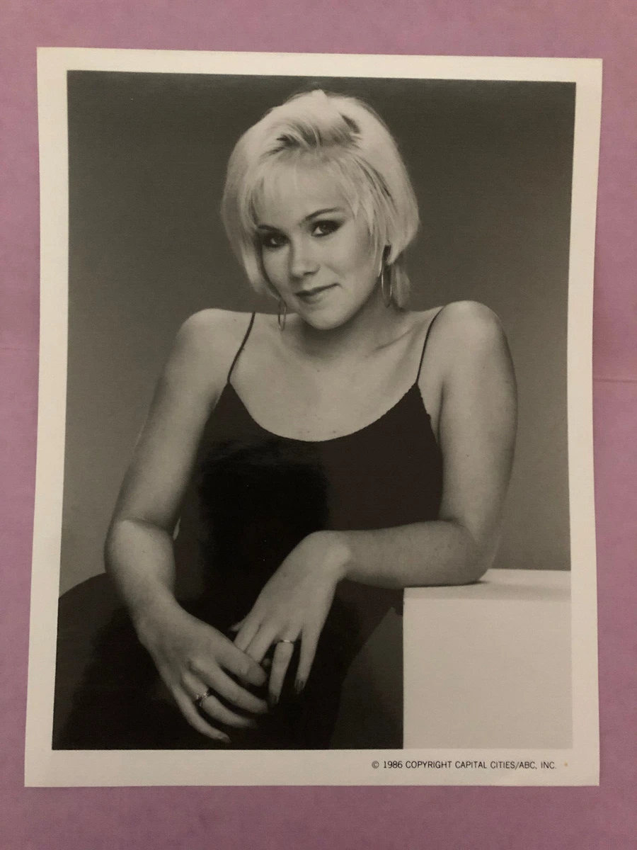Christina Applegate 1986