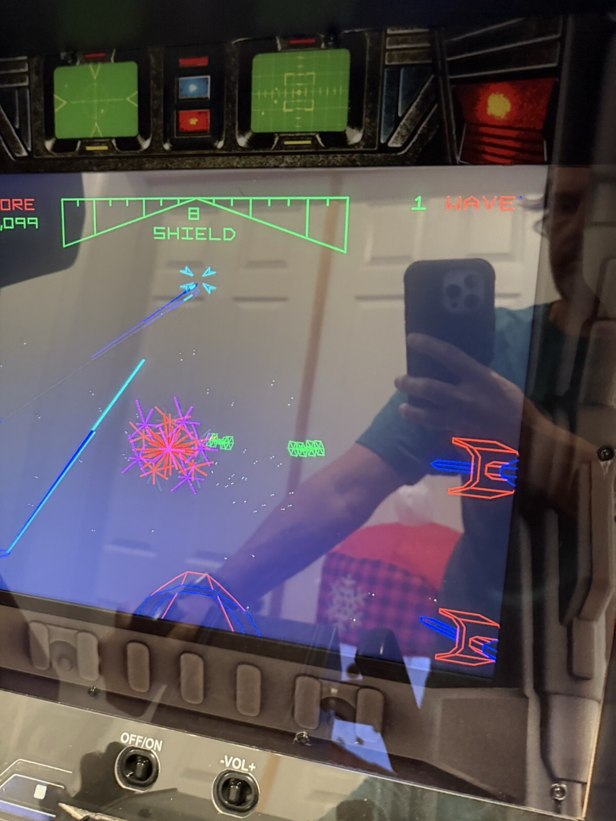 Star Wars Arcade1UP Cabinet Games with riser and Star Wars Stool Gen#1 ...