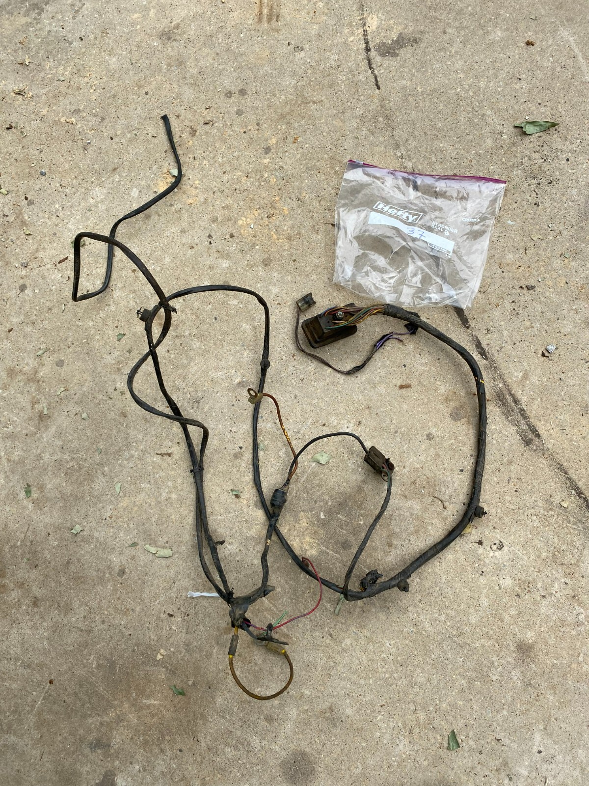 Unk 1970s Ford engine motor wiring harness to firewall 351? 400? 460 ...