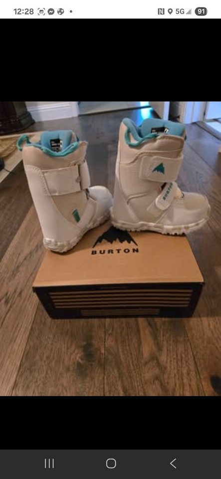 Burton Mini Grom Youth Snowboard Boots White Kids Youth Size 11C Never ...