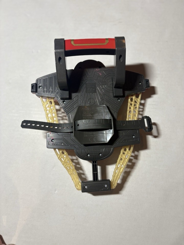 NERF Marvel Studios Spider-Man Web Bolt Blaster Soft Dart Launcher ...