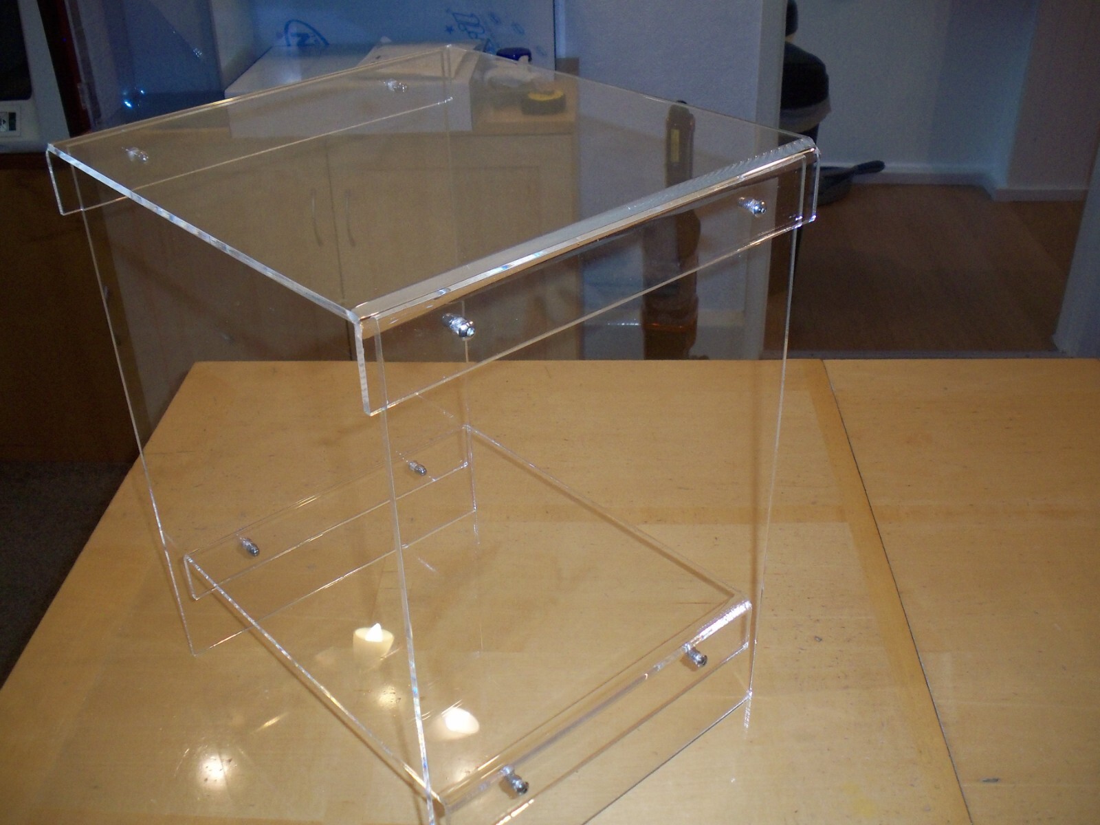 PERSPEX/ ACRYLIC SIDE TABLE /MAGAZINE RACK/COFFEE TABLE | eBay