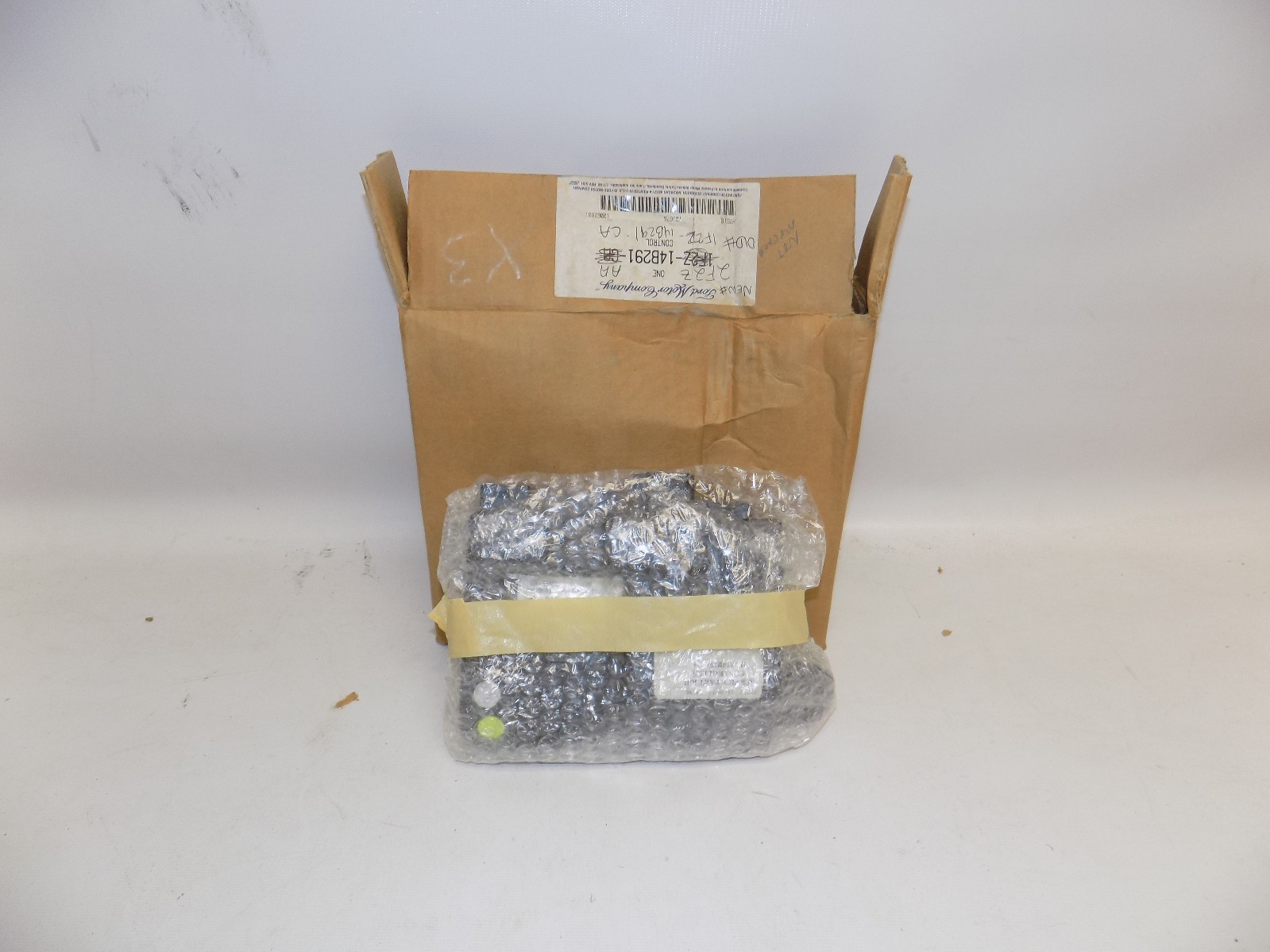 New OEM 1999-2003 Ford Windstar Side Sliding Door Module Control Right ...