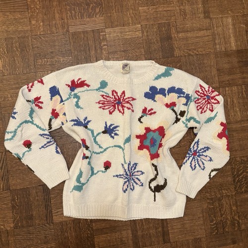 Vintage Saks floral pattern cotton hand-knit intarsia pullover - Size S ...