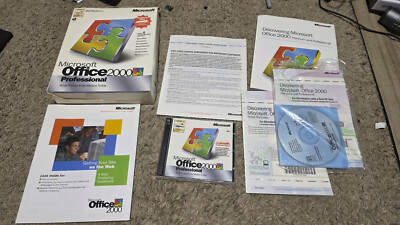 Microsoft Office 2000 Professional Academic Edition - Boxed with extras ...