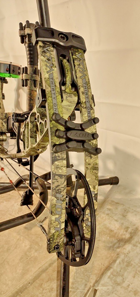 Hoyt VTM 31 RH Compound Bow | eBay