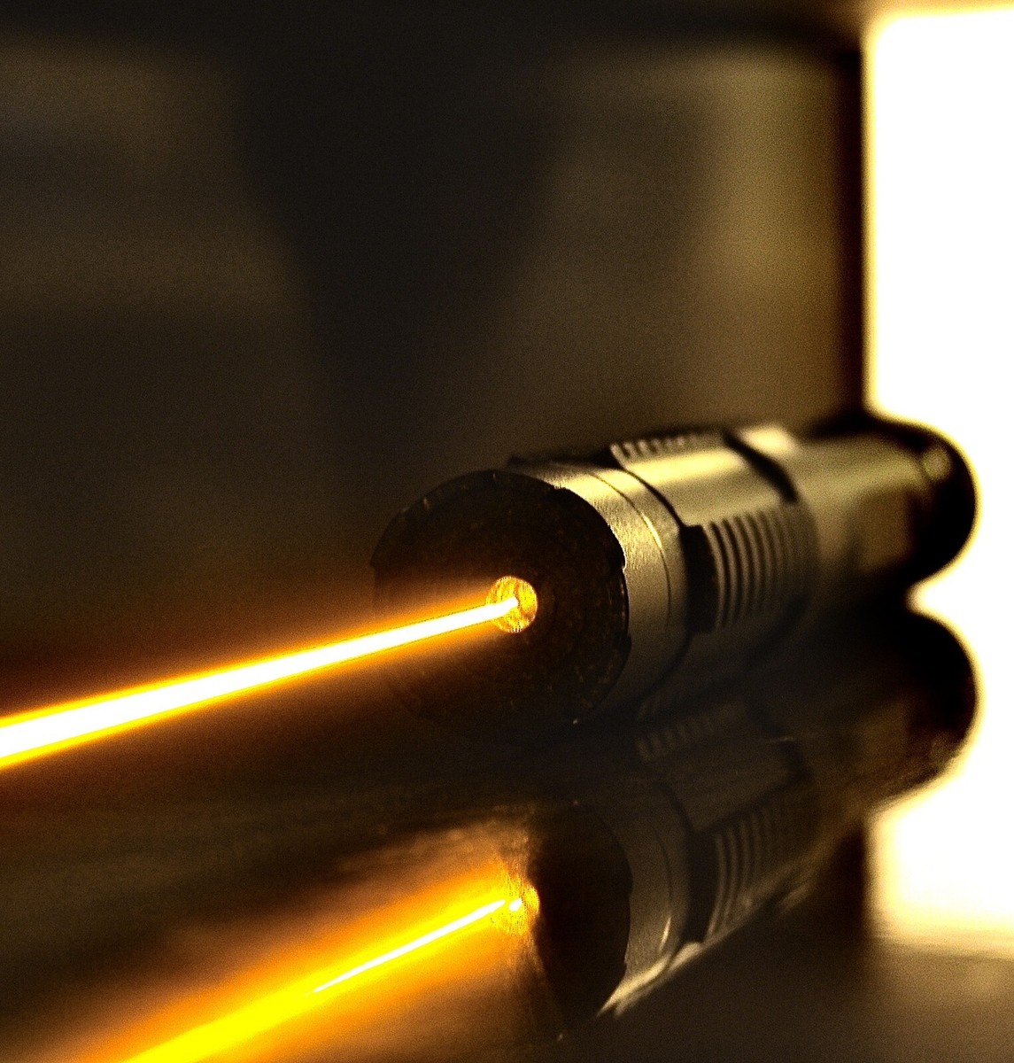 Yellow Laser Pointer LASERLINCE