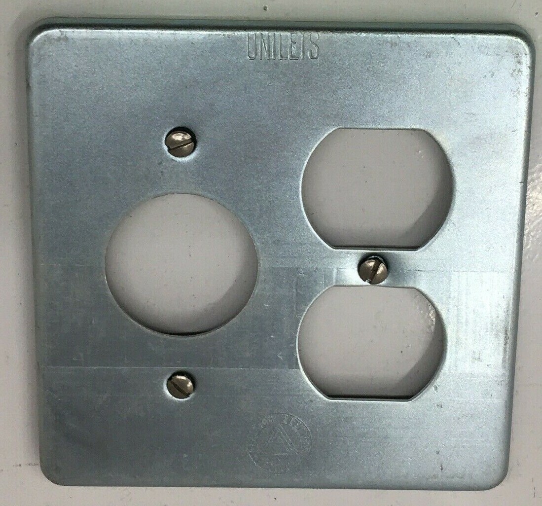 FSK-2R-L APPLETON FLAT 1 13/32-INCHCH DIA RECEPTACLE DUPLEX RECEPTACLE ...