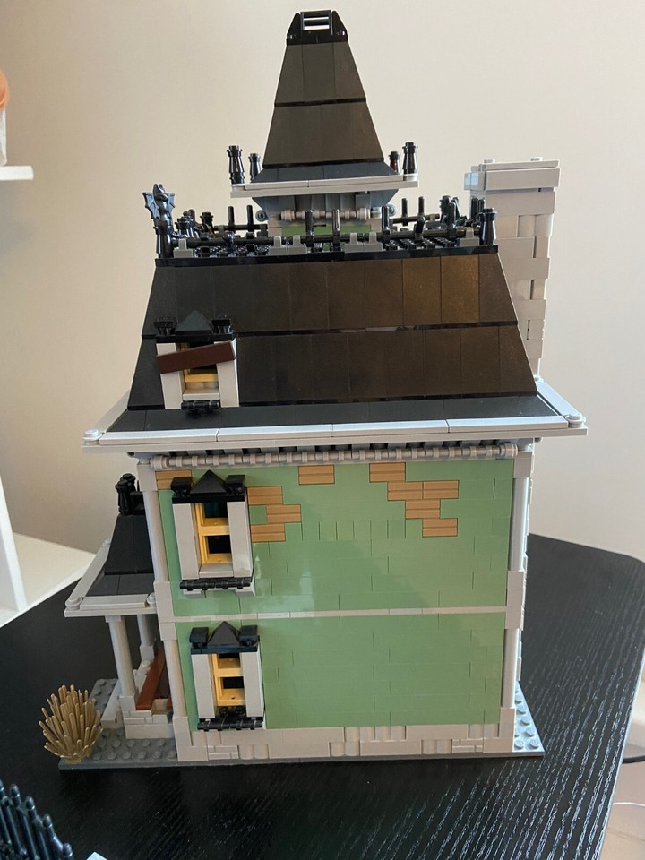 LEGO Monster Fighters: Haunted House (10228) 673419169240 | eBay