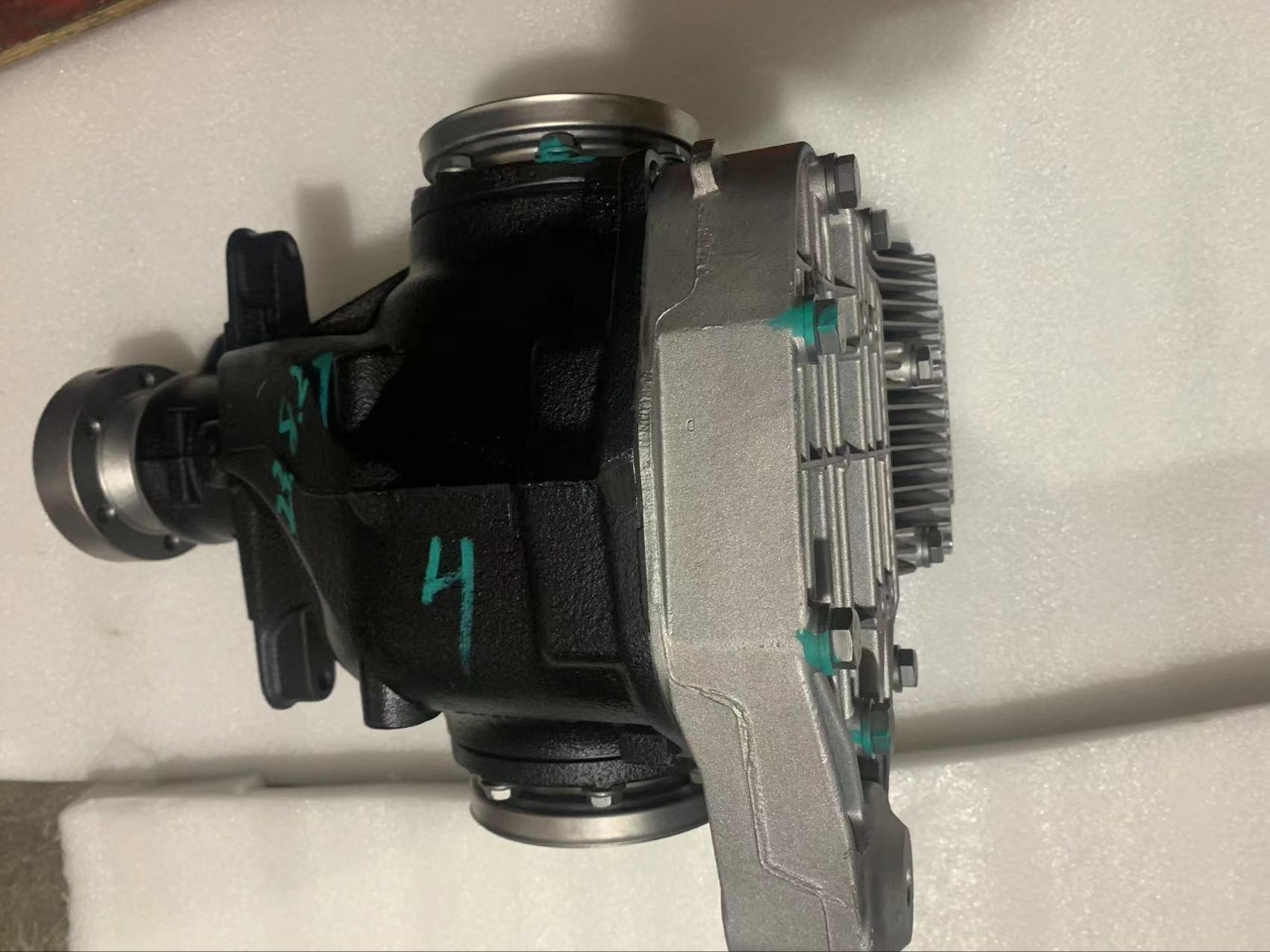 FOR BMW E90 E92 E93 M3 S65 Rear Differential Diff 3.15-Ratio 2283320 ...