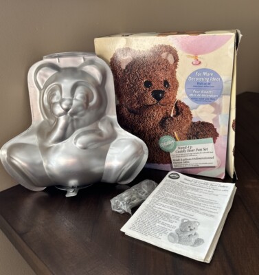 Vintage Wilton 3D Bear LG Cake pan Panda Cuddly Teddy Bear 3 PIECE | eBay