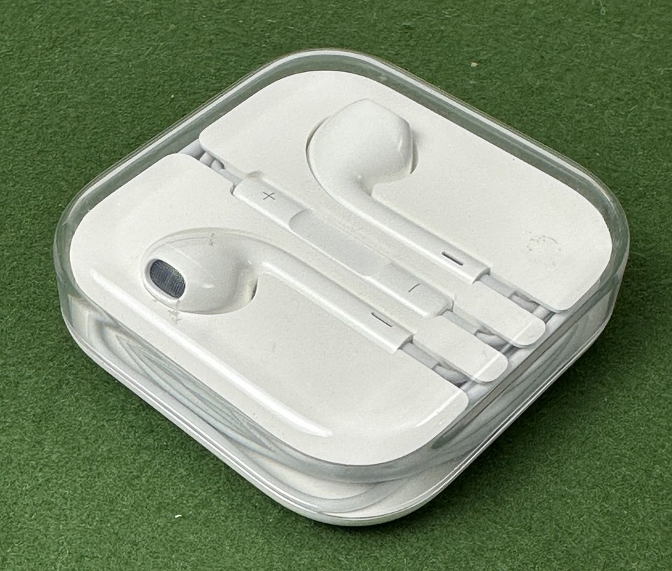 Apple Earpods Headphones with 3.5mm Plug Wired Microphone Built-in ...