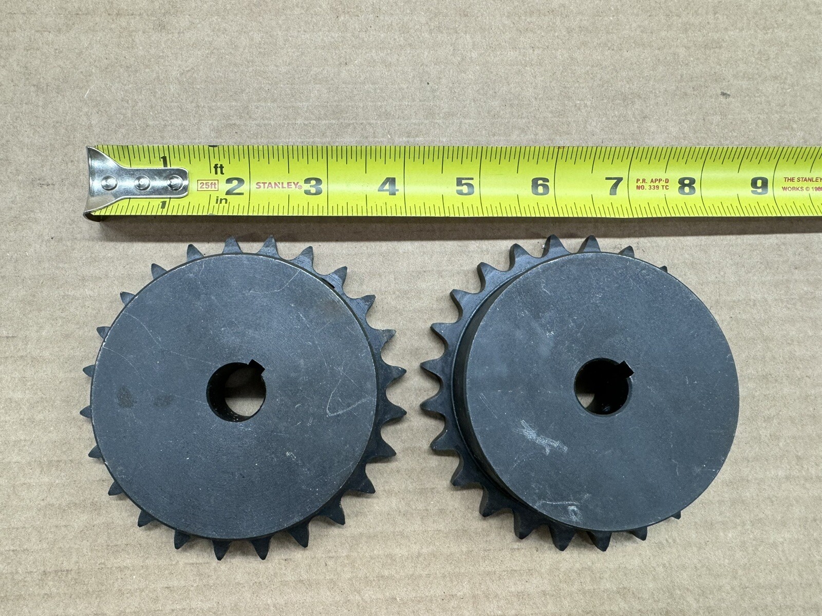 24 Tooth 5/8" Bore 40 Pitch Roller Chain Sprocket 40BS24H-5/8 AMEC LOT ...