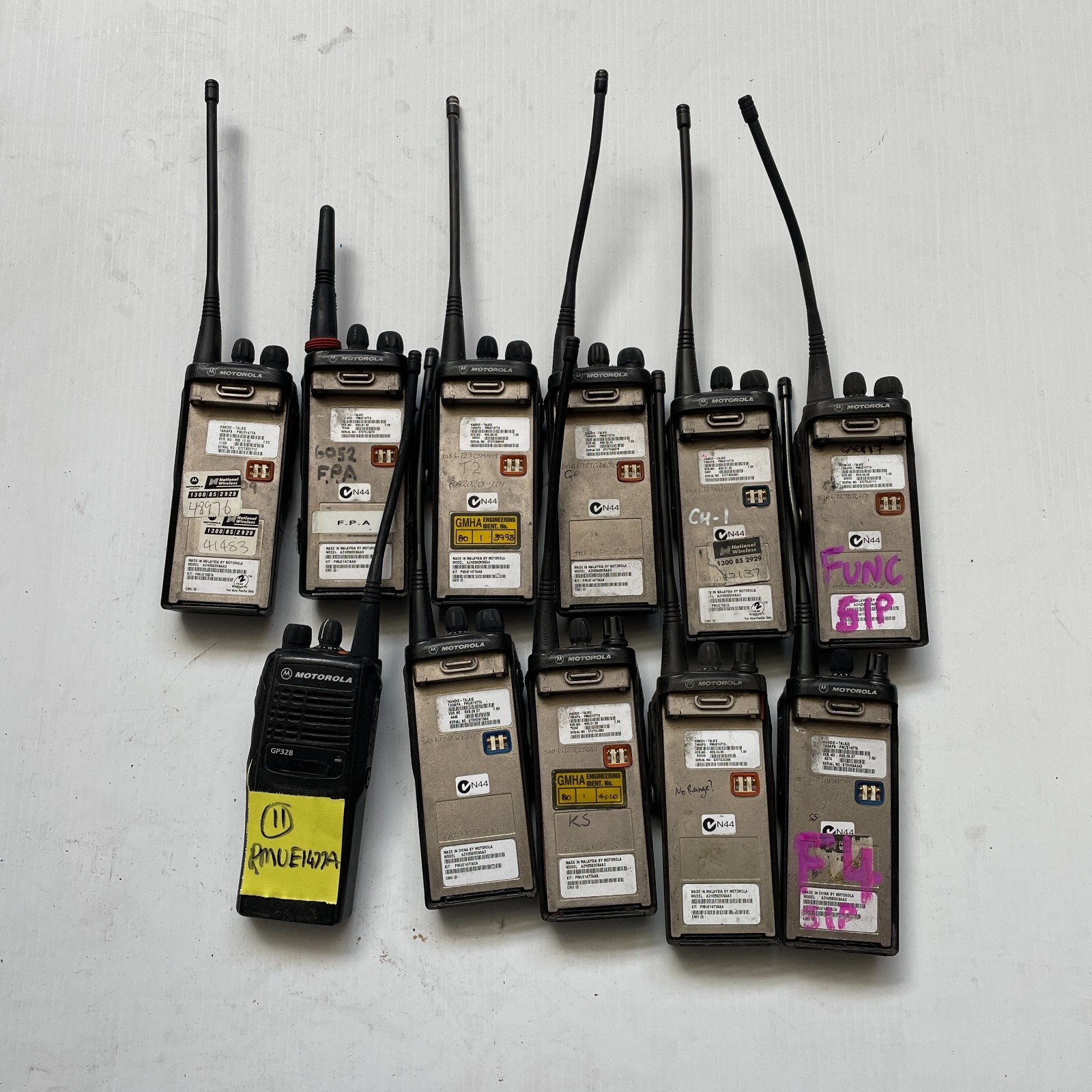 Motorola GP328 16-Channel UHF Two-Way Radio AZH25SDC9AA3 R05.08.07 ...