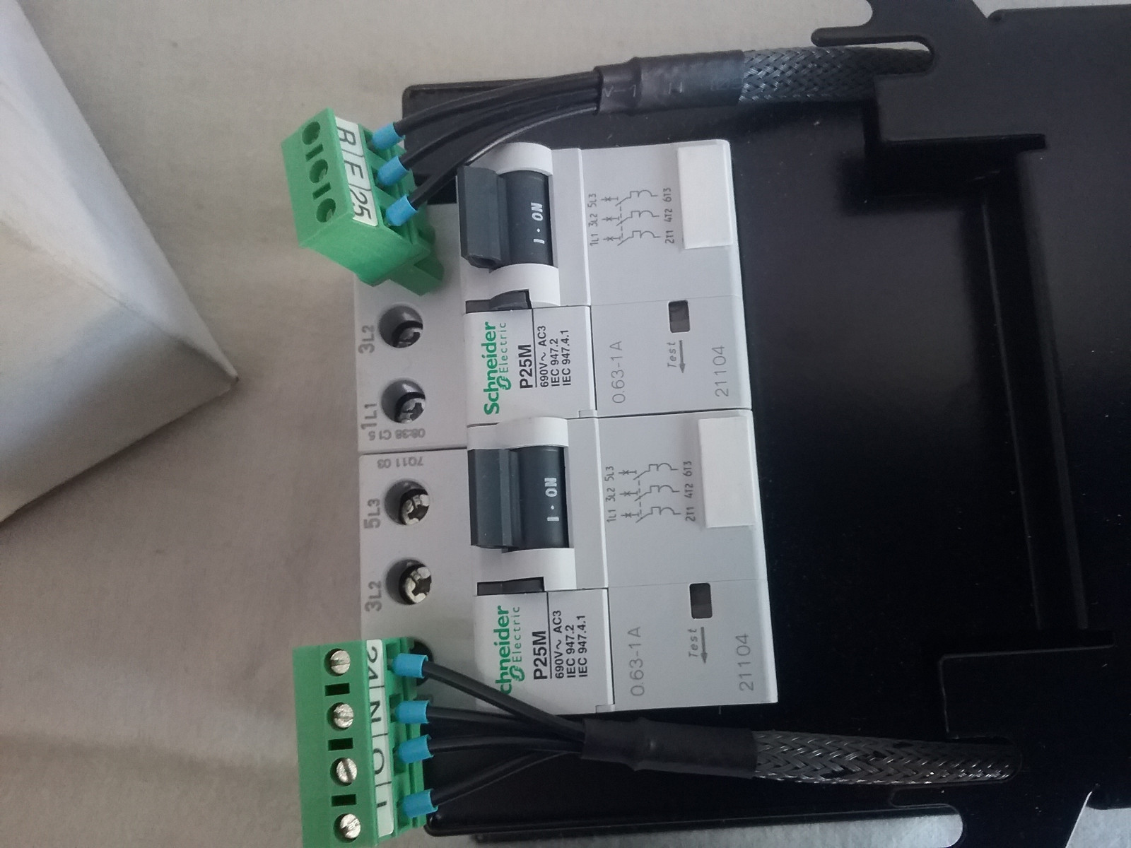 Schneider ACP Control Unit 220/240V Model:29363 PL11112 | eBay Australia