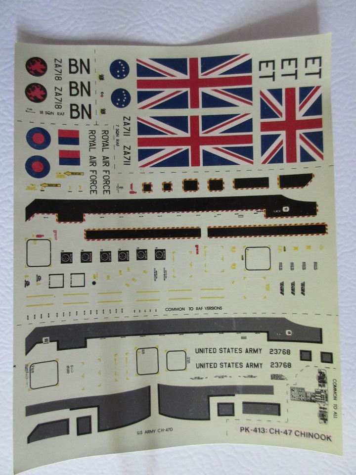 Boeing CH-46D Seaknight & CH-47D Chinook 1/72 Twin-Rotor Helicopter ...