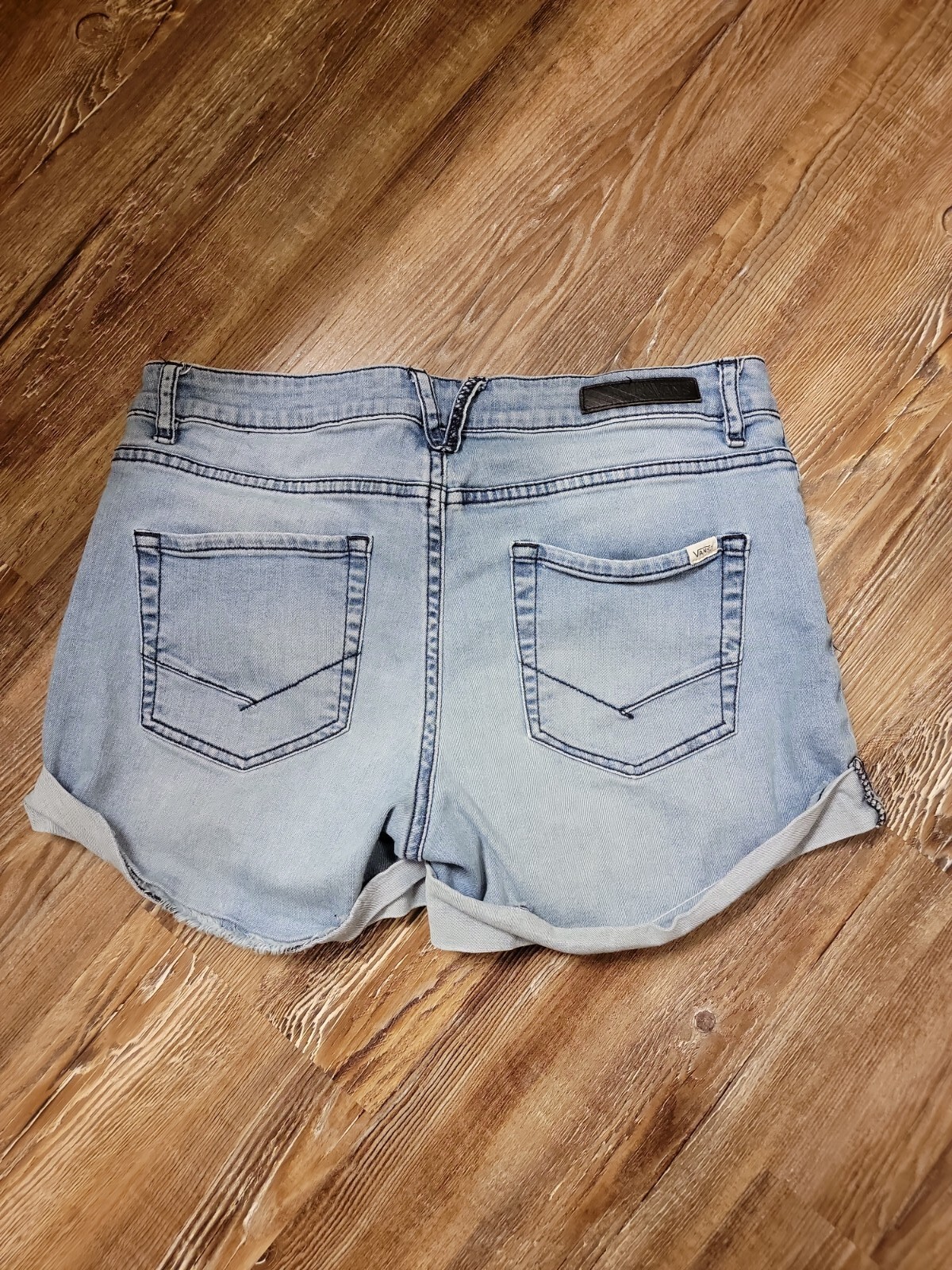 Vans Women's Boyfriend Cuff Blue Denim Shorts Size 9 (29) Distressed ...