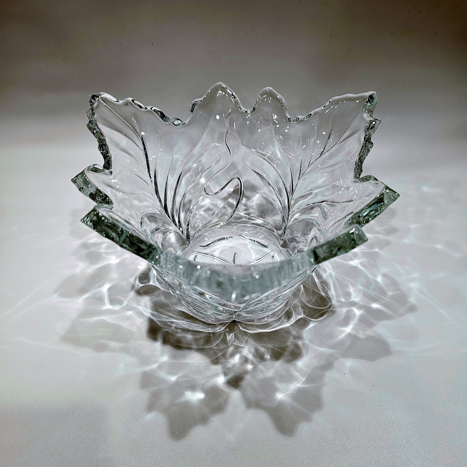 Vintage Teleflora 4.5" tall Lead Crystal Maple Leaf Bowl Vase With ...