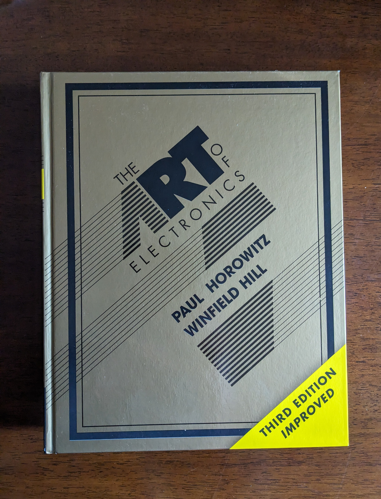 The Art of Electronics by Winfield Hill and Paul Horowitz (2015 ...