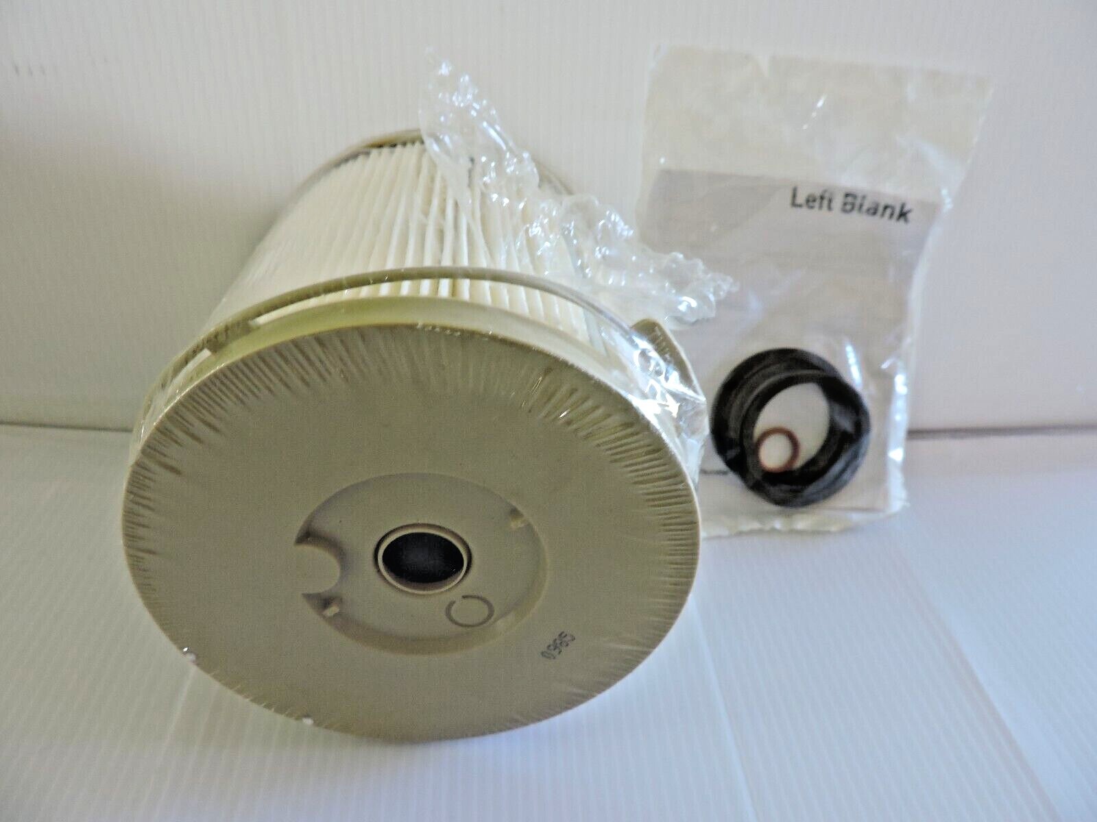 Fleetguard 21139 Seal Kit *Lot of (4) Kits* (Open Box) for sale online ...