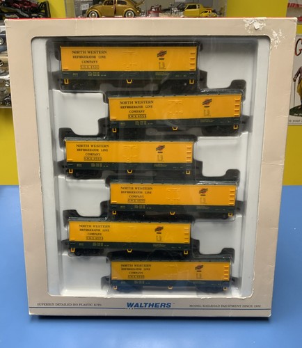 Walthers HO Ice Reefer 6 Pack 40’ Wood Reefer/ Steel Roof Northwestern ...