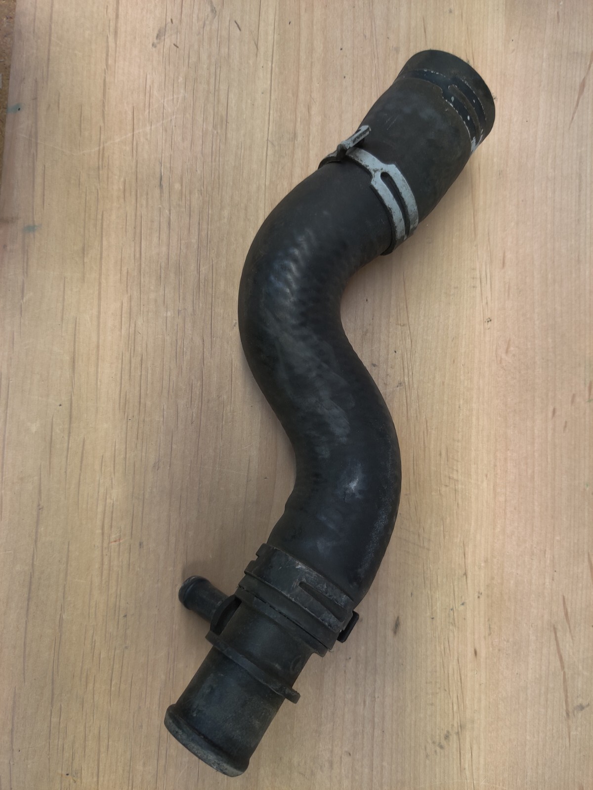 03-11 SAAB 9-3 UPPER RADIATOR WATER COOLANT HOSE PIPE JOINT SPLIT ...