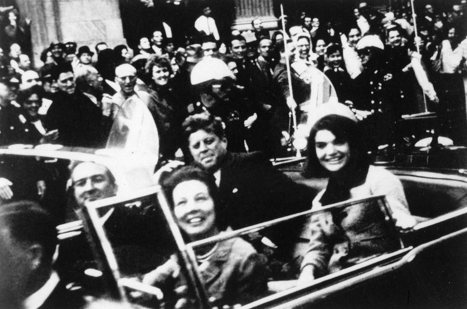 DR RONALD COY JONES Signed Photo JFK KENNEDY ASSASSINATION AUTO COA | eBay