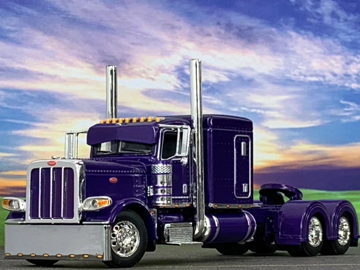 Peterbilt 389 Flat Top