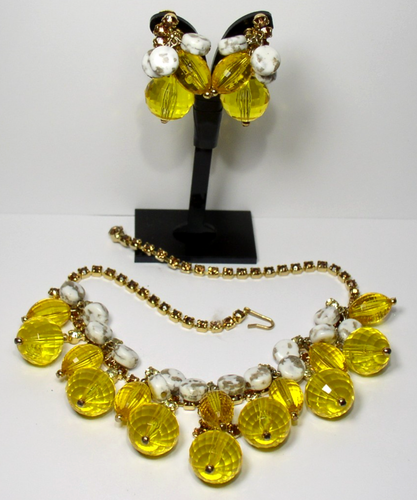 VINTAGE CANARY YELLOW FACETED LUCITE? BEADS/RHINESTONES, NECKLACE ...