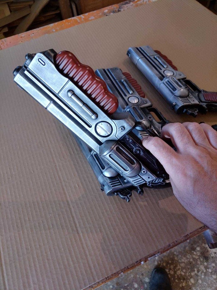 Fallout 10mm working trigger 3d printed kit or fully assembled painted ...