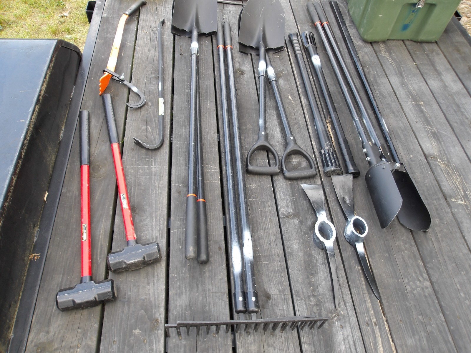 MILITARY SURPLUS KIPPER TOOL KIT SHOVEL AX SAW POST HOLE PRY BARS CHAPS ...