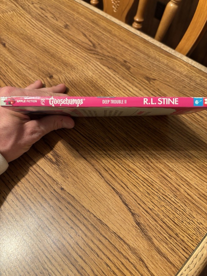 Deep Trouble II by R. L. Stine (1997, Trade Paperback) 9780590568951| eBay