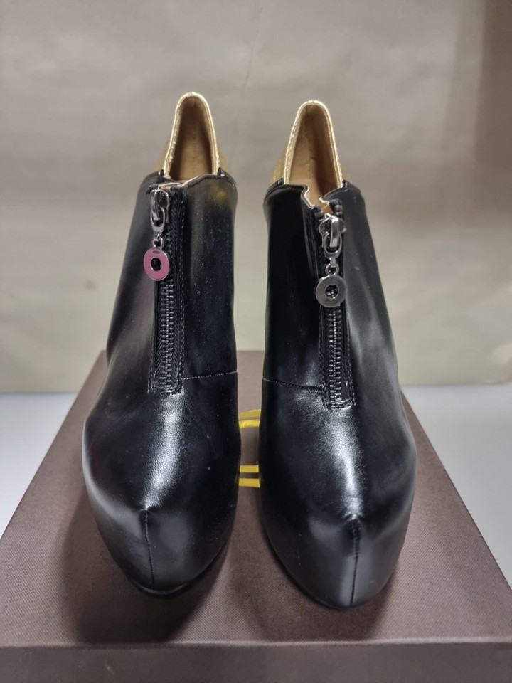 95.1 Giaro Damen Keilabsatz schwarz/Gold 16cm Absatz 6cm Plateau Gr. 36 ...