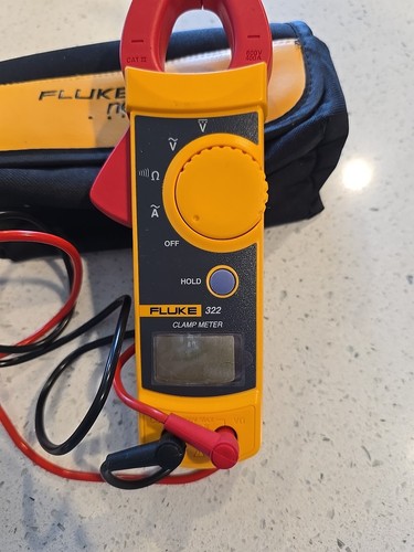 Fluke 322 Clamp Meter with Leads and Case | eBay