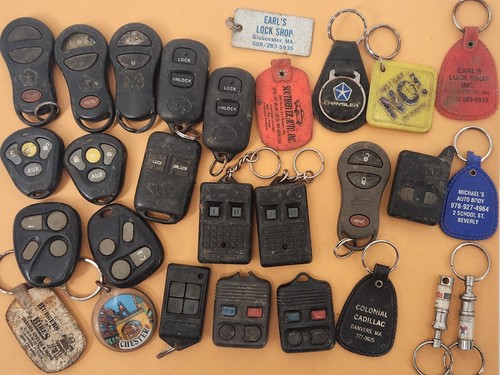Vintage Car Key Fobs & Keychains (Lot of 28) | eBay