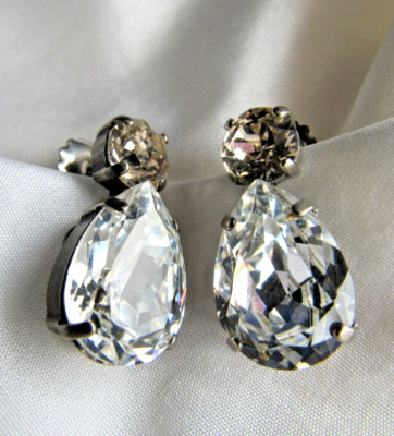 Vintage Sorrelli Crystal Clear Pink Teardrop Earrings | eBay