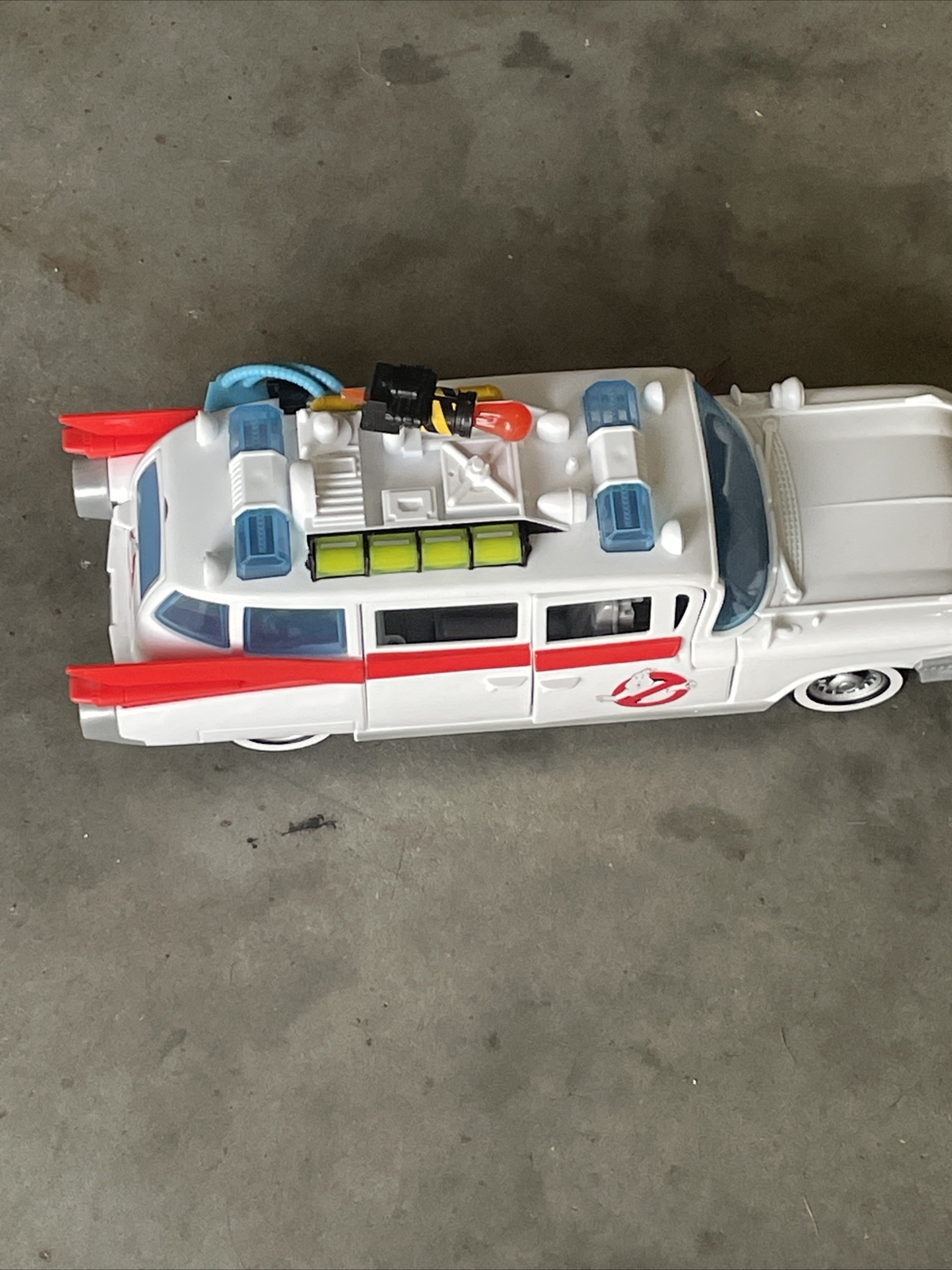 HASBRO ECTO 1 GHOSTBUSTER CAR Preowned | eBay