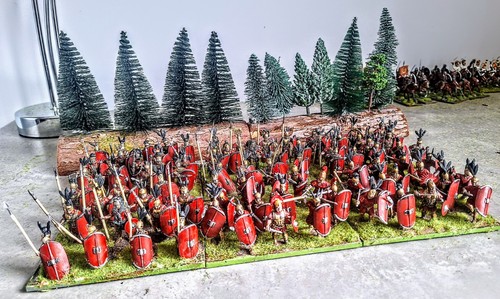 28MM LATE ROMAN ARMY FULLY PAINTED AND BASED OVER 90 FIGURES. | eBay