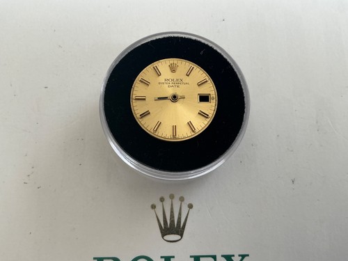 ROLEX OYSTER PERPETUAL DATE 26MM LADIES GOLD DIAL w/Acrylic Crystal ...